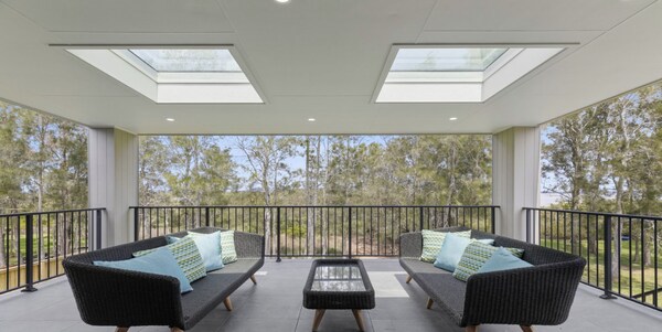 Drift At Tea Gardens | Sleeps 12 | Family | Pet Friendly | Golf | - Nelson Bay