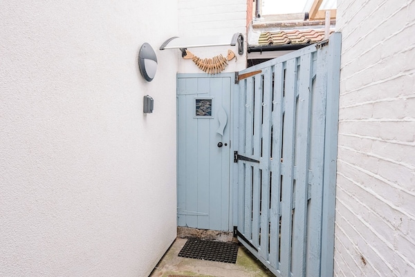 The Fish Store, A Cosy Retreat In Aldeburgh - Aldeburgh