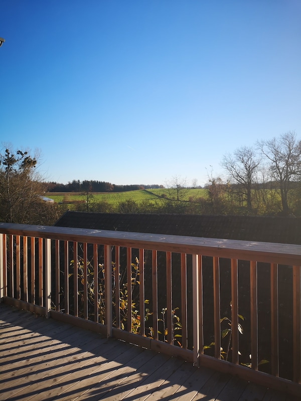 Neue, Gemütliche Ferienwohnung. Nur 2 Km Fußweg Zum Schönen Ammersee. - Utting am Ammersee