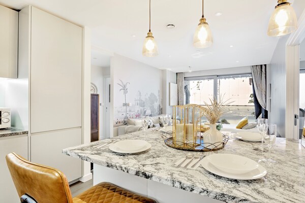 The London O2 Retreat  Stylish Comfort Near The O2 Arena - London, UK