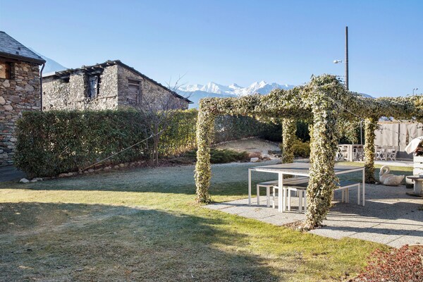 Appartamento 'Taverna Relax Sara' Con Vista Sulle Montagne, Terrazza Privata E Wi-fi - Caspoggio