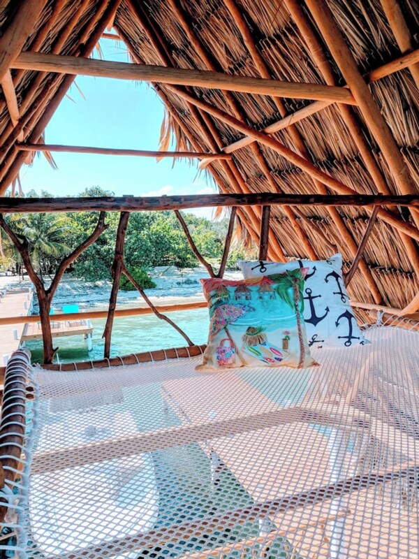 Mermaid Cabana On Azura Beach Placencia Wifi & A/c - Placencia