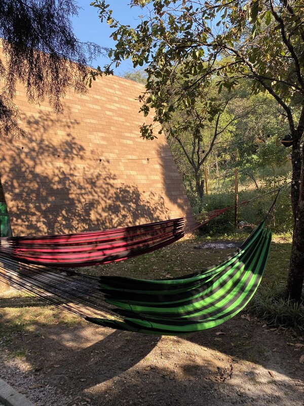 Cabaña Romántica Y Acogedora En Tepoztlán A 10 Minutos Del Centro! Encantadora - Tepoztlán