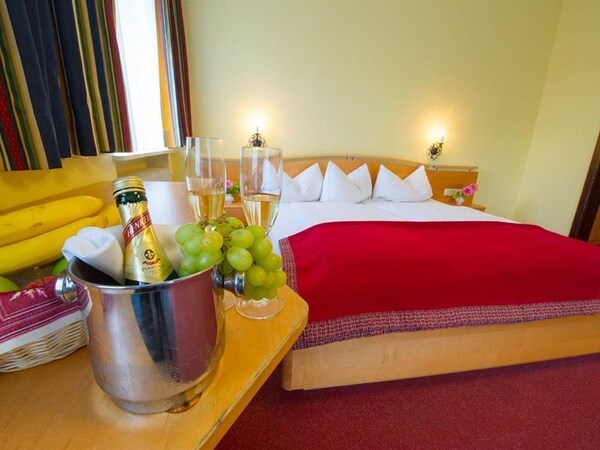 Mehrbettzimmer Balkon - Familiengut Ertlhof - Spittal an der Drau