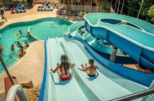 Camping - Parc Aquatique - Ccahfb0 - Collioure