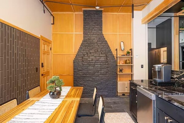 Sunny- Nordic-inspired Flat. Intimate & Beautiful - Providence, RI