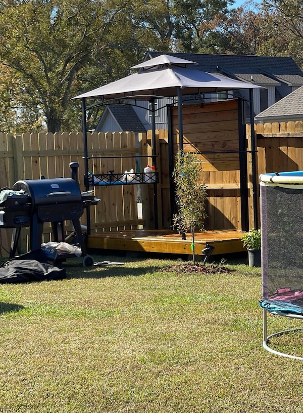 Charming 4-bedroom House With Wifi And Ac In Welcoming Gonzales - Sorrento, LA