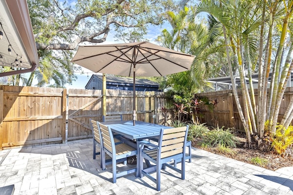 July 14-18 Deal | King Beds & Games | 8 Min To Irb - Largo, FL