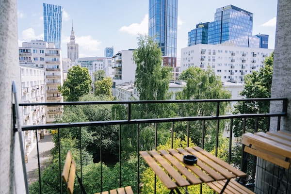 Warsaw Central Apt - Balcony, Top Location - By Rentujemy - Warsaw