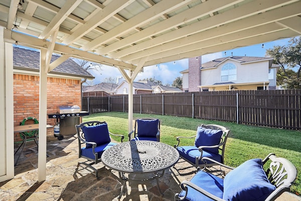 Charming Flower Mound Escape Near Dfw Airport And Legoland - Grapevine, TX