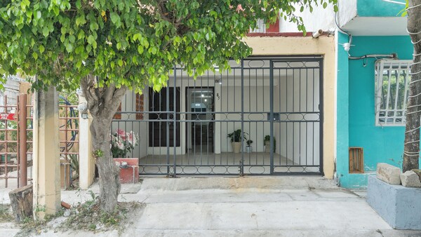 Casa Cozy, 2 Bedroom, 4 Bed, 2 Baths With Parking - Puerto Vallarta