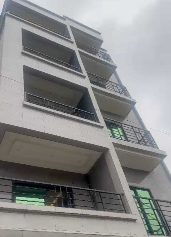 Fully Equipped 2-bedroom Apartment With Air Conditioning - Douala