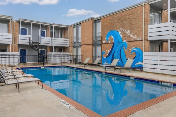 Modern Comfort Easy Access To Bay Area Attractions - University of Texas, Houston