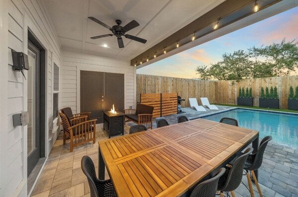 New L Private Heated Pool L Fire Pit L 3 Kings L 2 Blocks To The Beach L Arcades - Panama City, FL