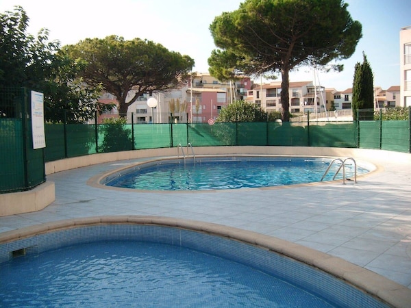 1 Bed Apartment / Avant-port - îLe Des Pêcheurs - Agde