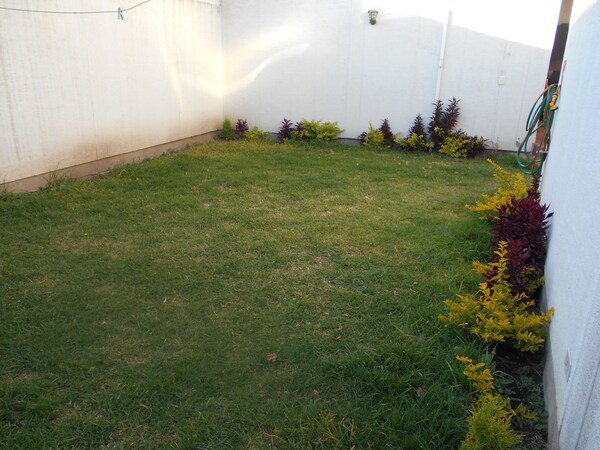 Cozy 3-bedroom House With Wifi, Fitness Room In Charming Quito - Tumabaco - Quito