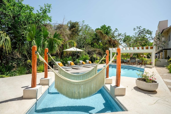 Casa Manglar - Golf Course Views, Near The Ocean - Puerto Aventuras