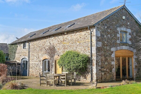 Spacious Farmhouse On The Edge Of Dartmoor - Buckfastleigh