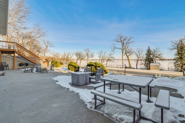 Modern Apt On Detroit Lake W/ Dock Access! - Detroit Lakes, MN