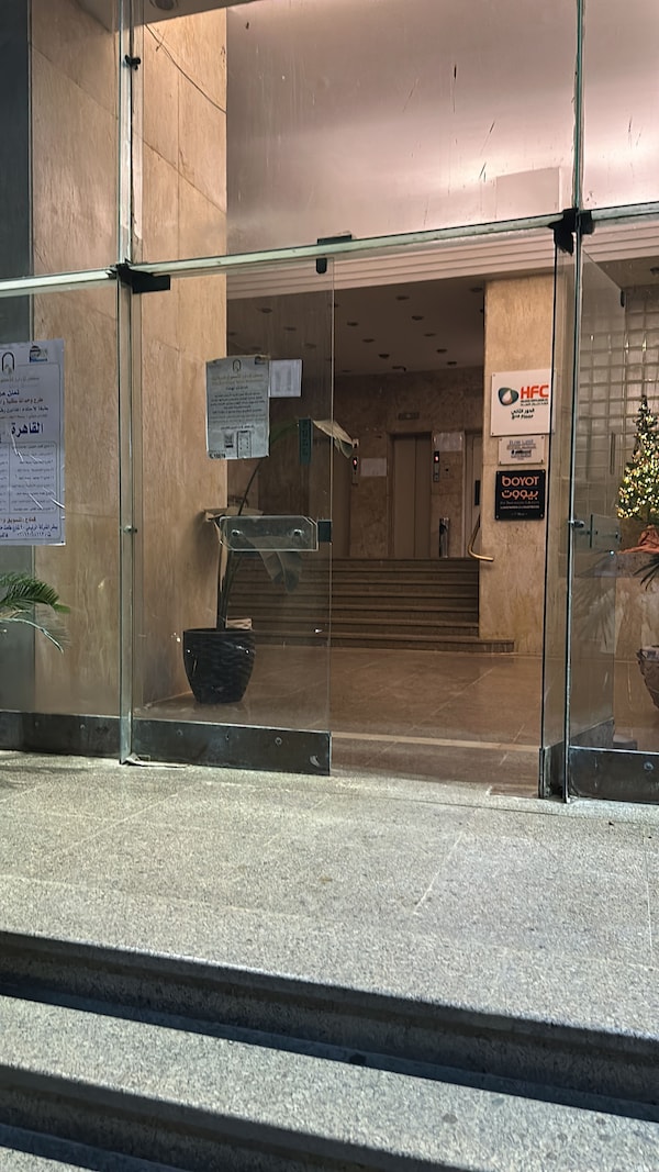 Nile View Apartment In Garden City - Cairo