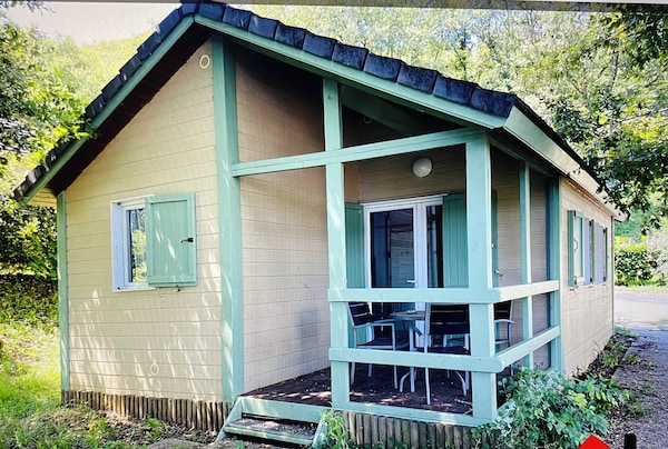 Air-conditioned Chalet With Lake View - Brive-la-Gaillarde
