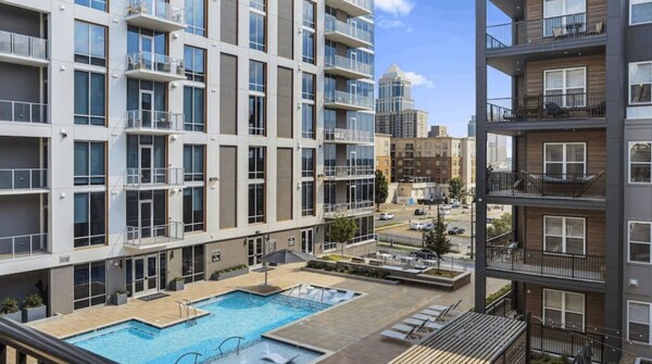 Reluxme | City Center 2br Apt W/ King Beds - Charlotte, NC