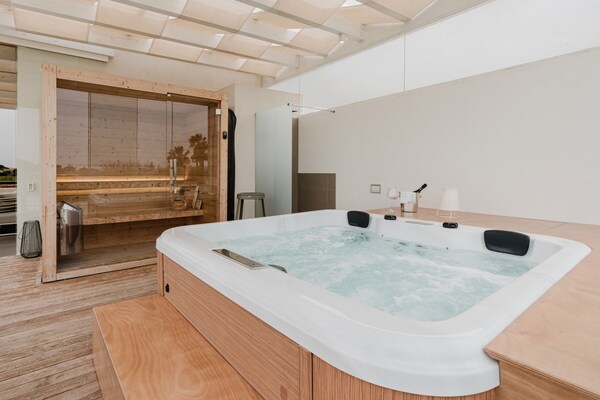 Room 'Casa Umeli Nocellara' With Shared Terrace, Wi-fi And Air Conditioning - Marsala