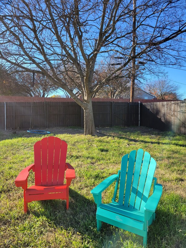 Spacious 4be/2ba House With Big Yard In Downtown Plano - Plano, TX