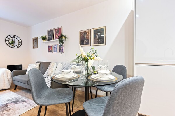 Camden Grove Suites - Birmingham City - Solihull