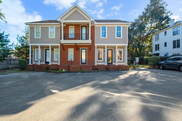 Midtown Home, Pets Welcome! - Tallahassee, FL