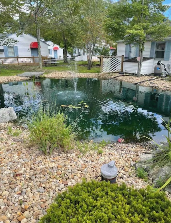Cozy Newly Renovated 2-bedroom Condo By The Beach - Kennebunkport, ME