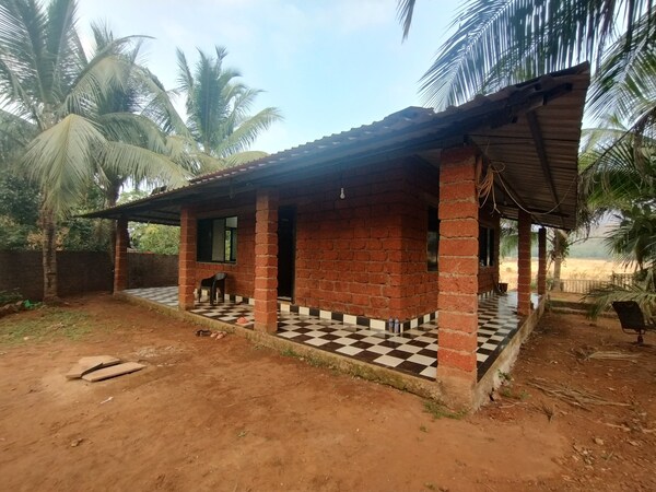 Stay At Wishing Leaf Studio & Villa In Panvel-karjat - Karjat
