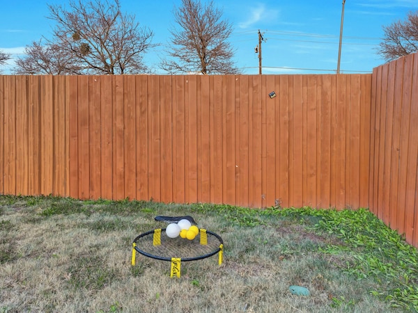 Heated Pool And Hot Tub In Rowlett/game Room/near Lakes - Rowlett, TX