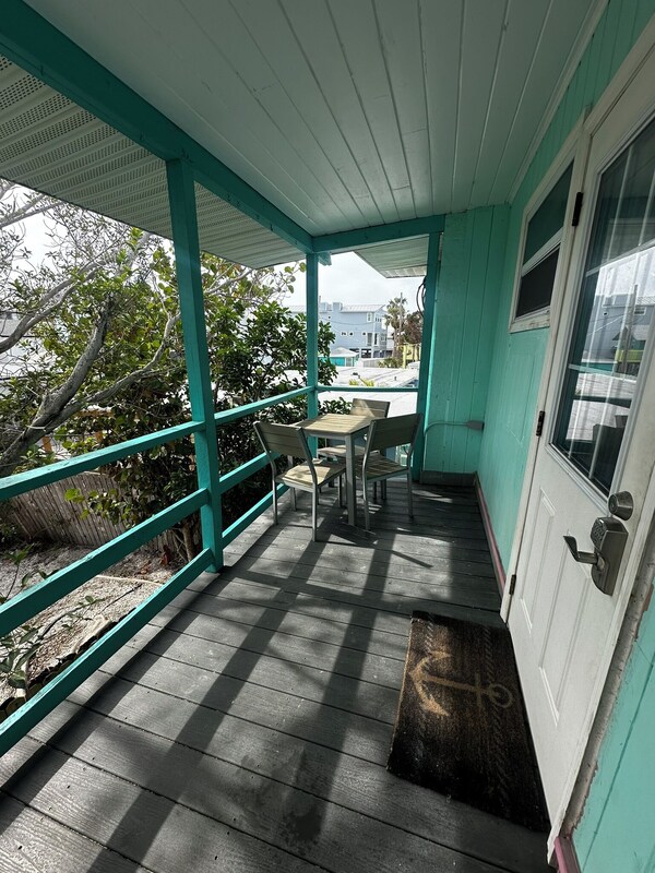 Experience The Passion Of Hospitality, Cleaning, And Good Location! - Anna Maria Island, FL