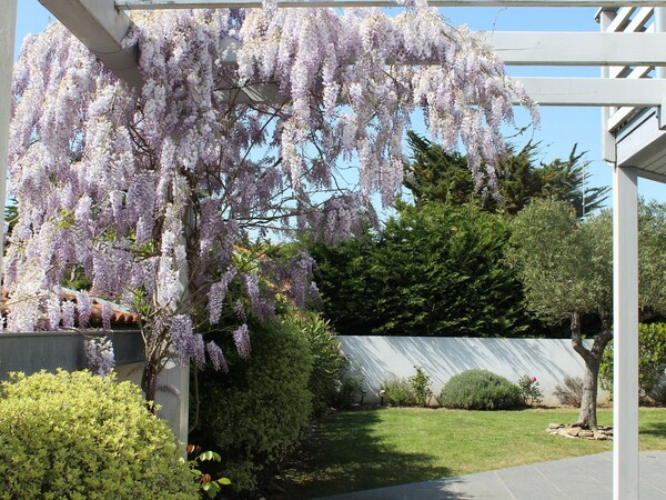 Maison éCo Près De La Mer Avec Jardin Et Wifi - Pornic