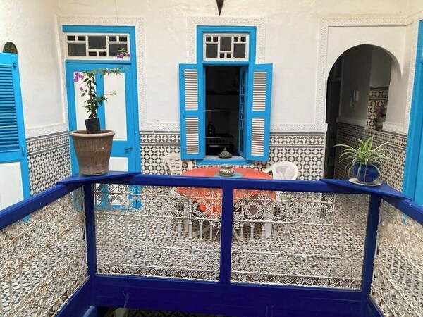 2 Bedroom Apartment With Seaview In The Medina - 에사우이라