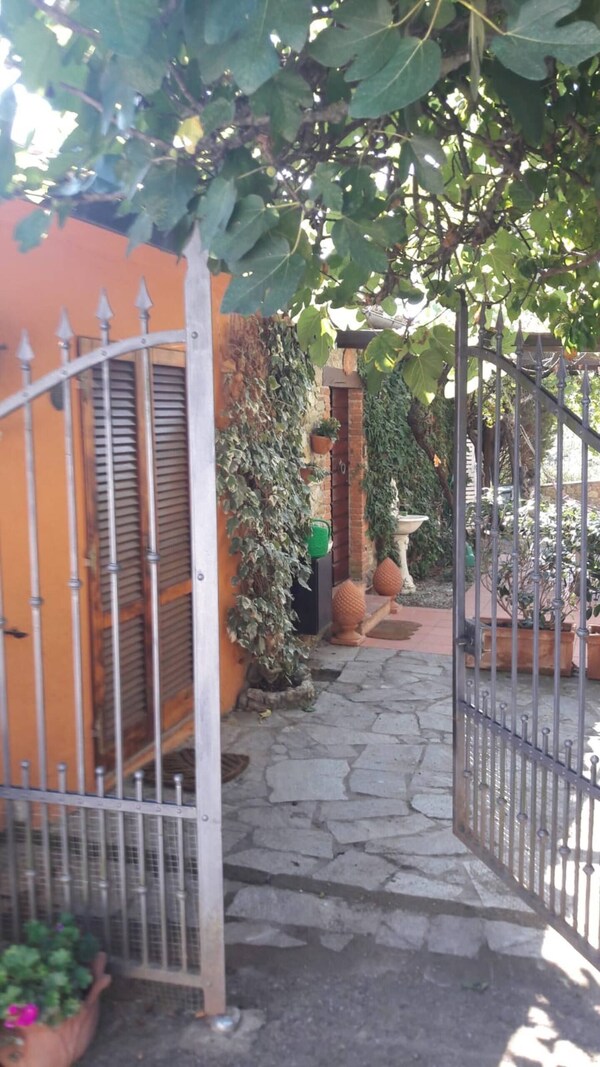 Casa A Ravi: Ein Kleiner Toskanischer Ferienhaustraum - Gavorrano