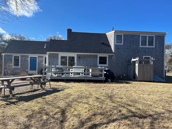 Elbow Inn: Private Retreat With Two Master Suites - Brewster, MA