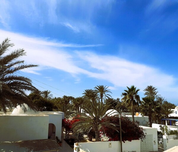 Charming 2-bedroom Apartment With Ac, Wifi In Delightful Mezraya - Djerba