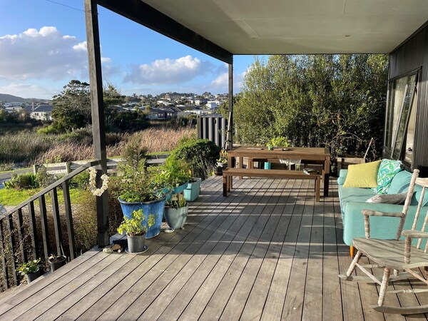 Sunny Private Beach House Mangawhai Heads 2 Minutes To Beach - - Mangawhai Heads