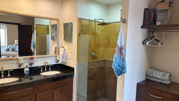 Beach Front Apartment Ground Floor - Durango
