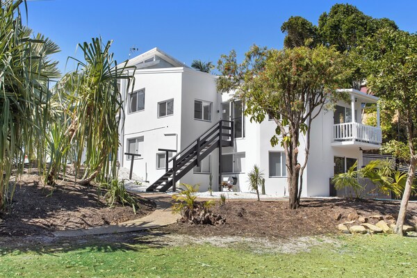 Studio On Henderson, - Noosa Heads
