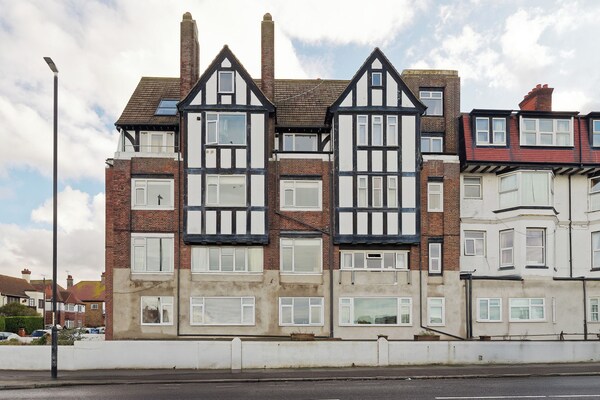 Walpole Bay Sea Views, Pet Friendly In Margate - Broadstairs
