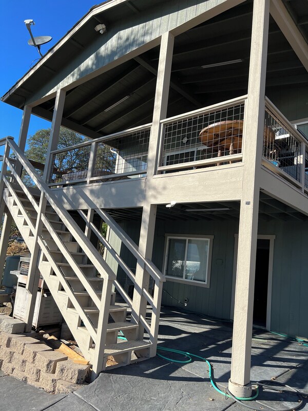 Charming 2-bedroom Cottage With Ac And Wifi In Clearlake On The Lakefront - 克里爾雷克