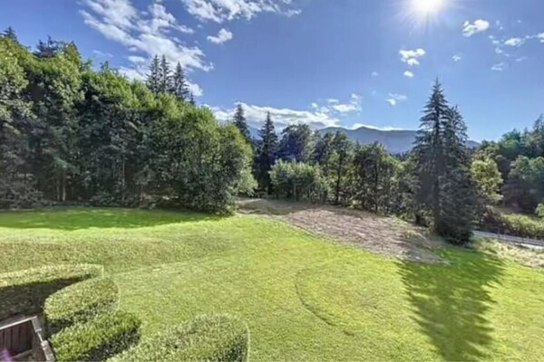 Mountain Studio With Balcony Sleeps 3 - Cluses