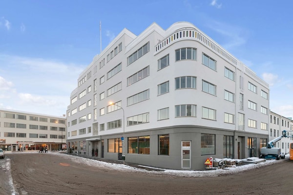 Deluxe Cityview One Bedroom Apartment With Balcony - Iceland