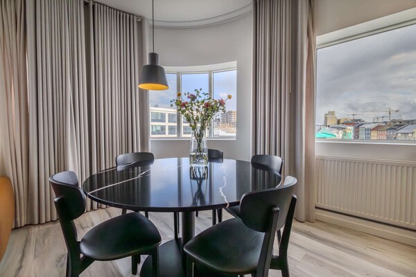 Deluxe Two Bedroom Apartment - Iceland