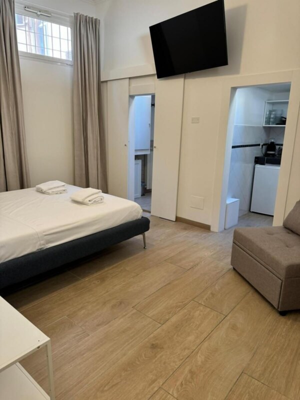One Bedroom Apartment - Vatican