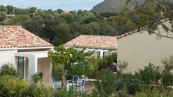 Charmante Villa 4 Pers Piscine Terrasse 600 M De La Plage - Haute-Corse