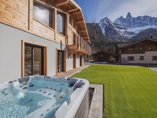 Geräumiges Chalet In Chamonix Mit Whirlpool Und Parkplatz, Haustiere Erlaubt - Argentière
